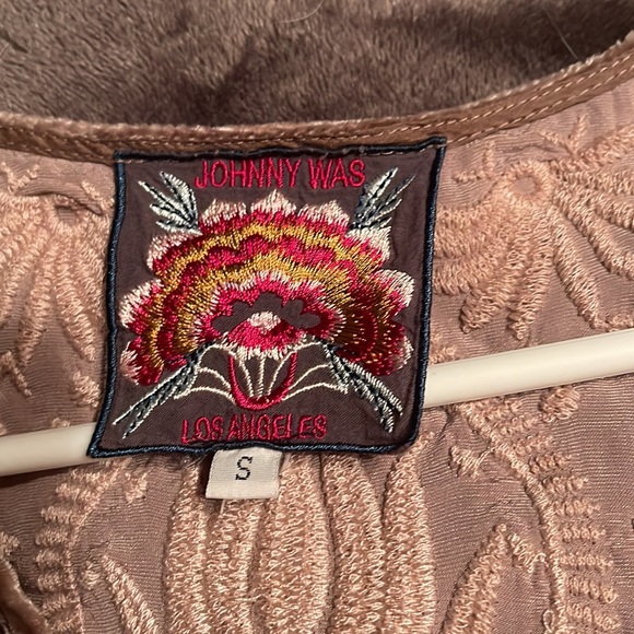 Johnny Was | Tops | Johnny Was Los Angeles Top | Poshmark